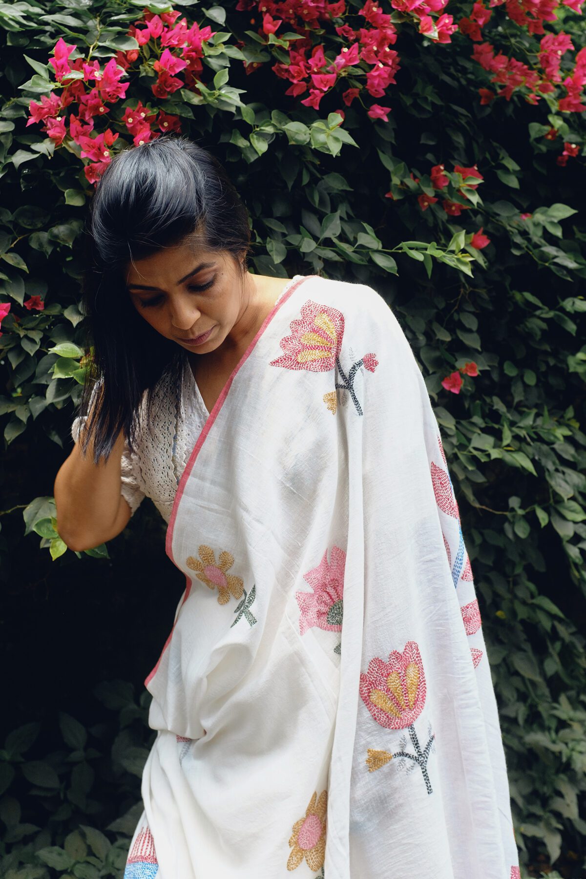 Bonolata Saree In White Hue - Ira